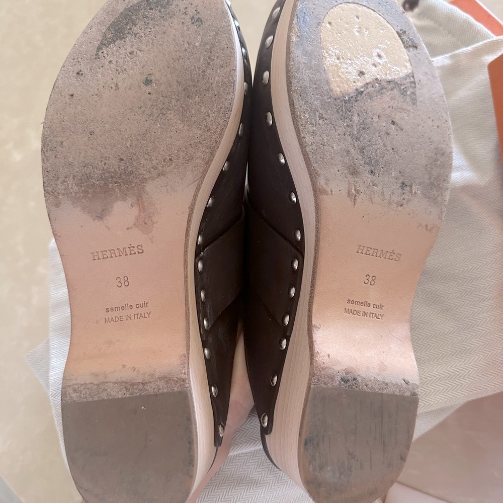 Hermes 100% Authentic Calya Mule - Gem